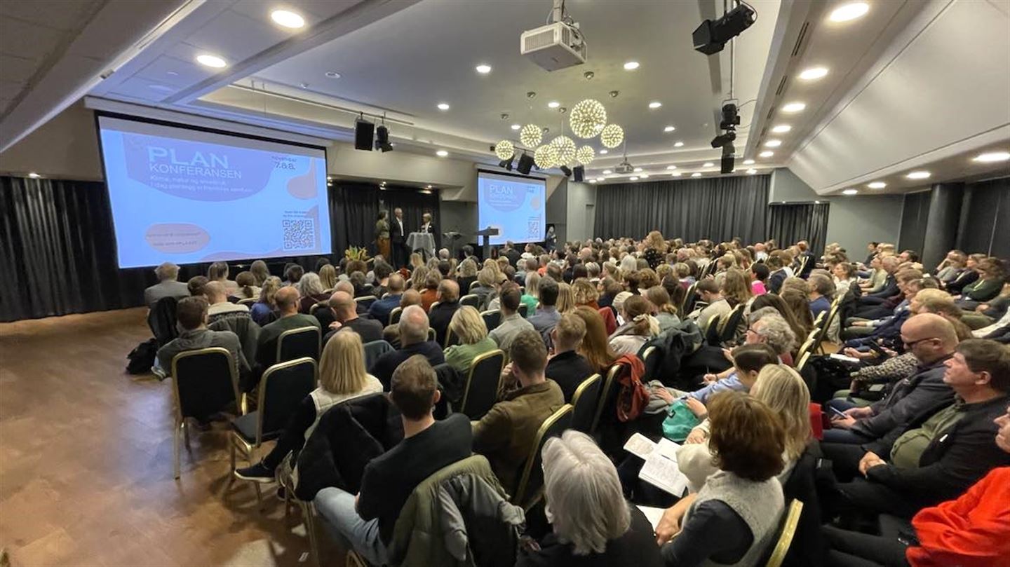 Rekordoppslutnad og stor suksess for plankonferansen - Vestland fylkeskommune